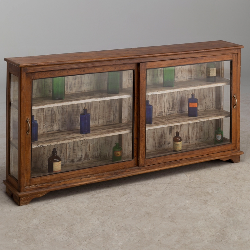 Liquor Store Display Cabinet | Andy Thornton