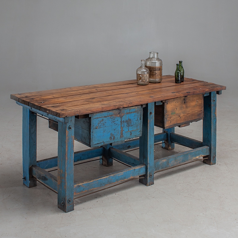 Blue workshop table | Andy Thornton