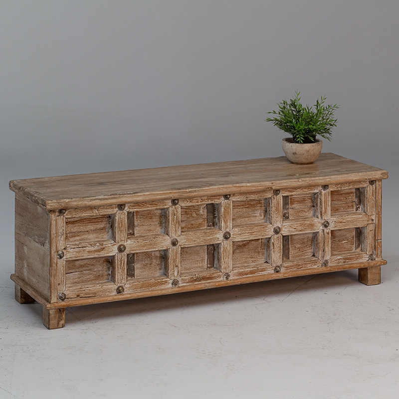 Teak Chest | Andy Thornton
